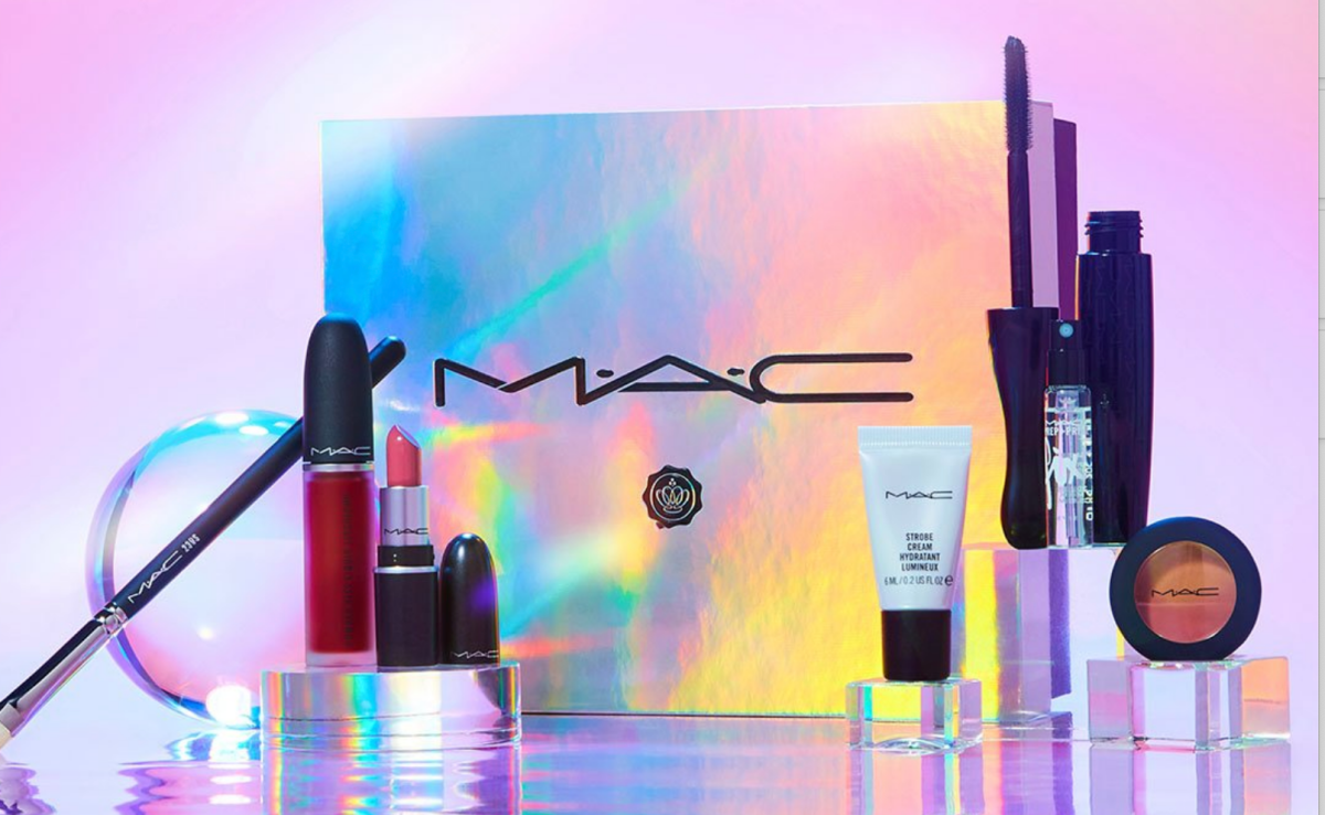 Glossybox x MAC Cosmetics Beauty Box 2021 - Contents